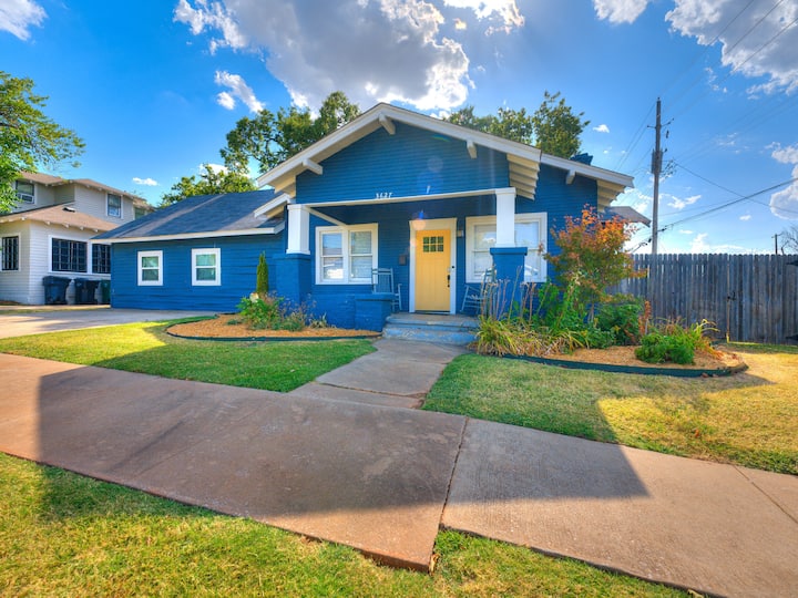 Uptown Okc 5 Br W/ Spa! - Oklahoma City, OK