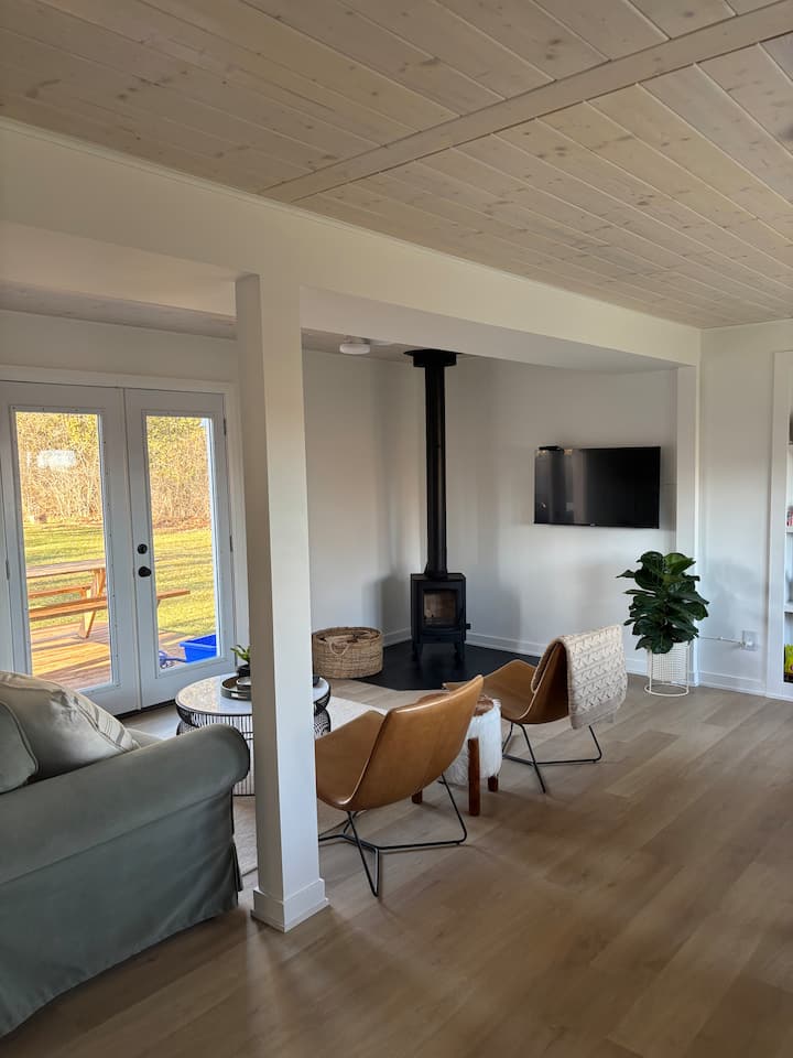 The Bungalow At Sandbanks - Picton