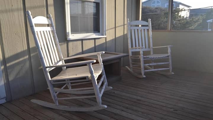 Amazing Cottage Close To Beach - Nags Head, NC