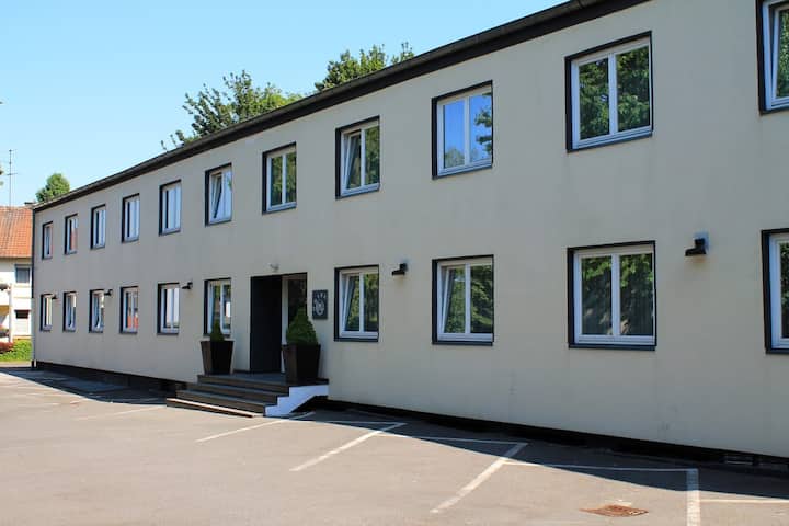 Case Hotel Urban Vibrant Parking - Oberhausen