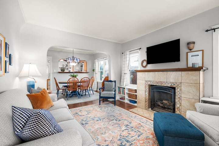South Redlands Adorable 2 Bedroom Cottage - Loma Linda, CA