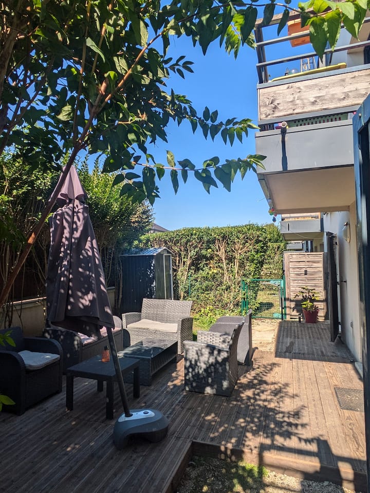 Charmant F2 En Rez-de Jardin - Brie-Comte-Robert