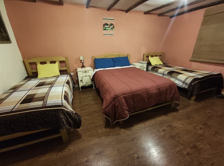 Habitación Rustica Con Balcón - Concepción, Perú