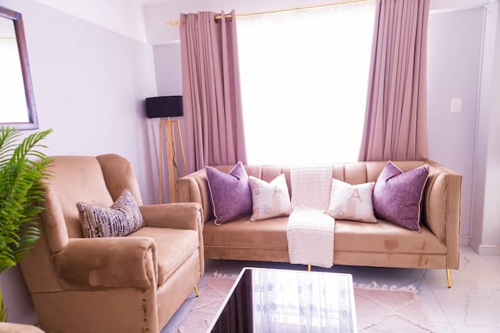Serene And Stylish Haven - Harare