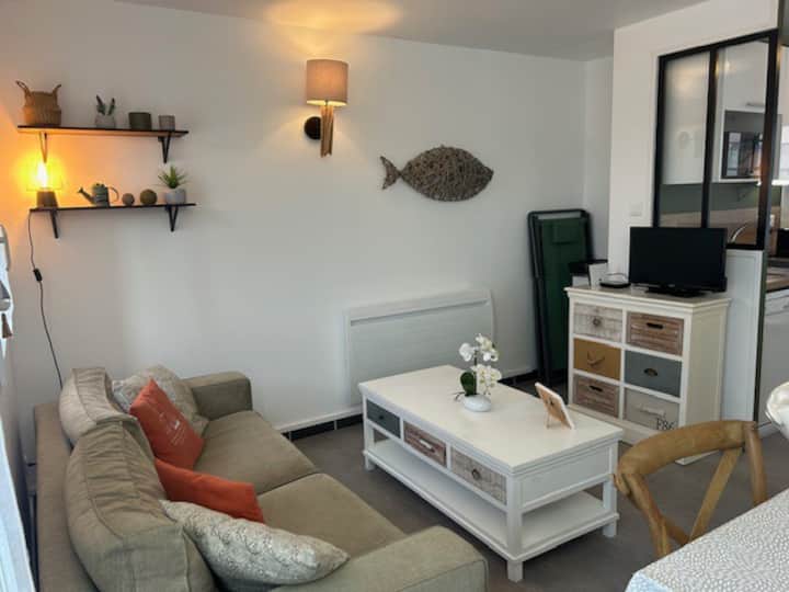 11 Jolie Maison Parking Piscine - La Flotte