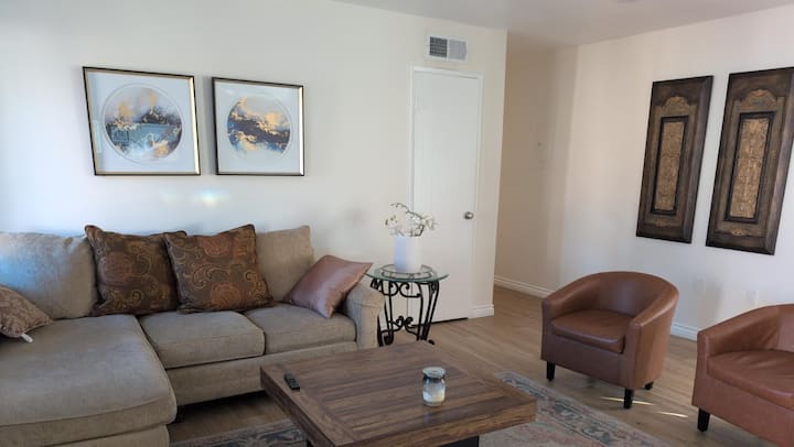 Cozy Home Close To Everything - コスタメサ, CA