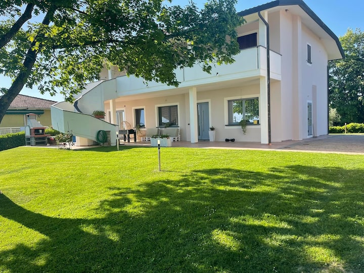 Casa Vacanze "Il Poggio" - Pontedera