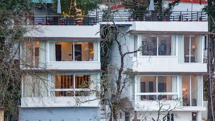 Wisteria Chalet 4br Luxurious Stay In Mussoorie - Mussoorie