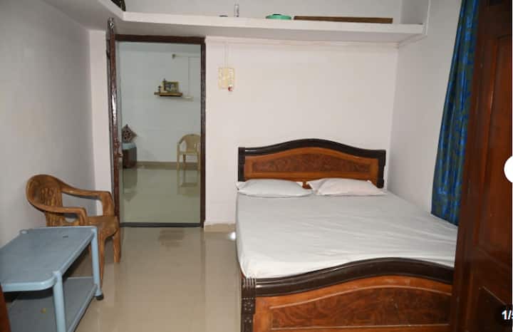 Gennys Double Bed Farmhouse - Sawantwadi