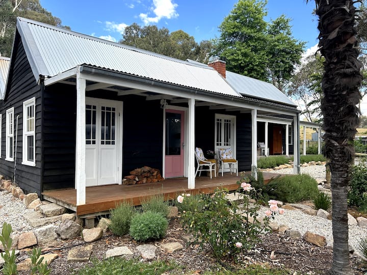 Emma's Cottage - Beechworth