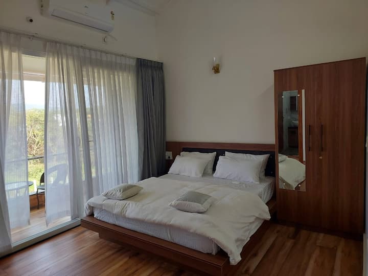 Shaiva Urban Retreat - Chikmagalur