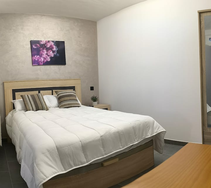 5 – Habitación Doble Con Baño Compartido - Guadalajara, España