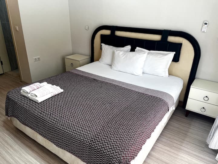 Dafni (Sadece Oda) - Seferihisar