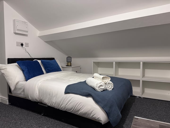Hartley Loft Room 14 - Nottingham
