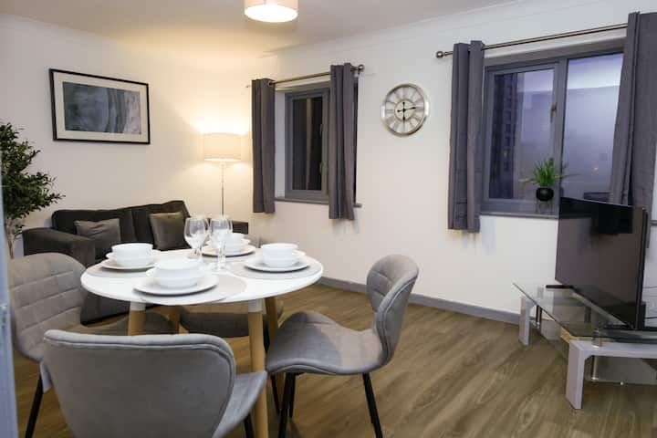 Mailbox City Centre Apartment[long Term Available] - Birmingham