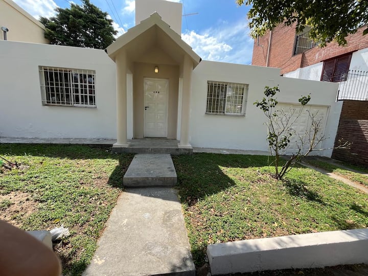 Casa 2 Dor A Metros Del Centro - Villa Carlos Paz