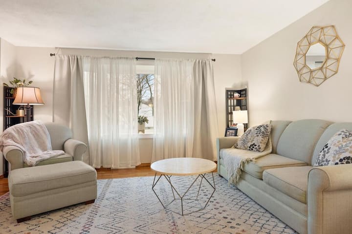 Elegant New England Home W/ Private Pool (I95/i93) - MIT, Cambridge