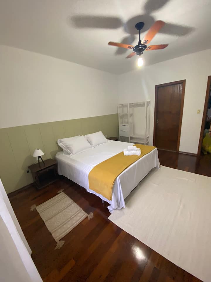 Quarto 1 Para Solteiro(a) E Casais - São José dos Campos