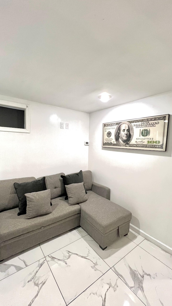Cozy 1 Bedroom Apartment - Valley Stream, NY