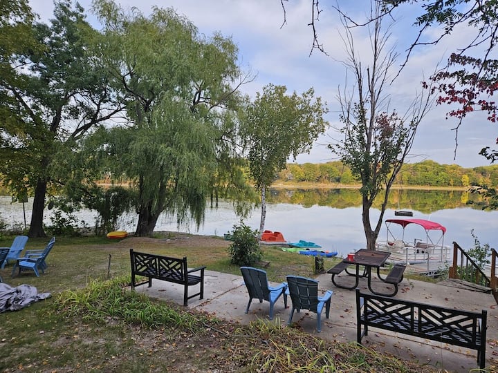 Charming, Keewahtin Lake Home - Forest Lake, MN