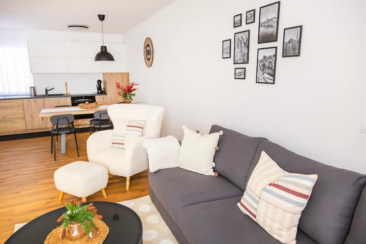 Skalca Serenity Apartment - Grad - Bled