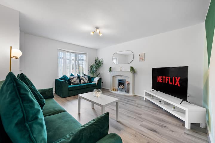 25%off|stay7payless|business|parking|wifi|sleeps5 - Solihull