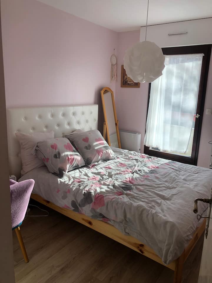 Chambre Annemasse
Proche Centre - Annemasse