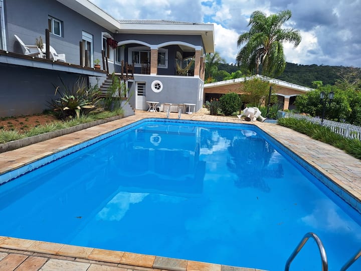 Casa Com Linda Vista Para Lago - Atibaia