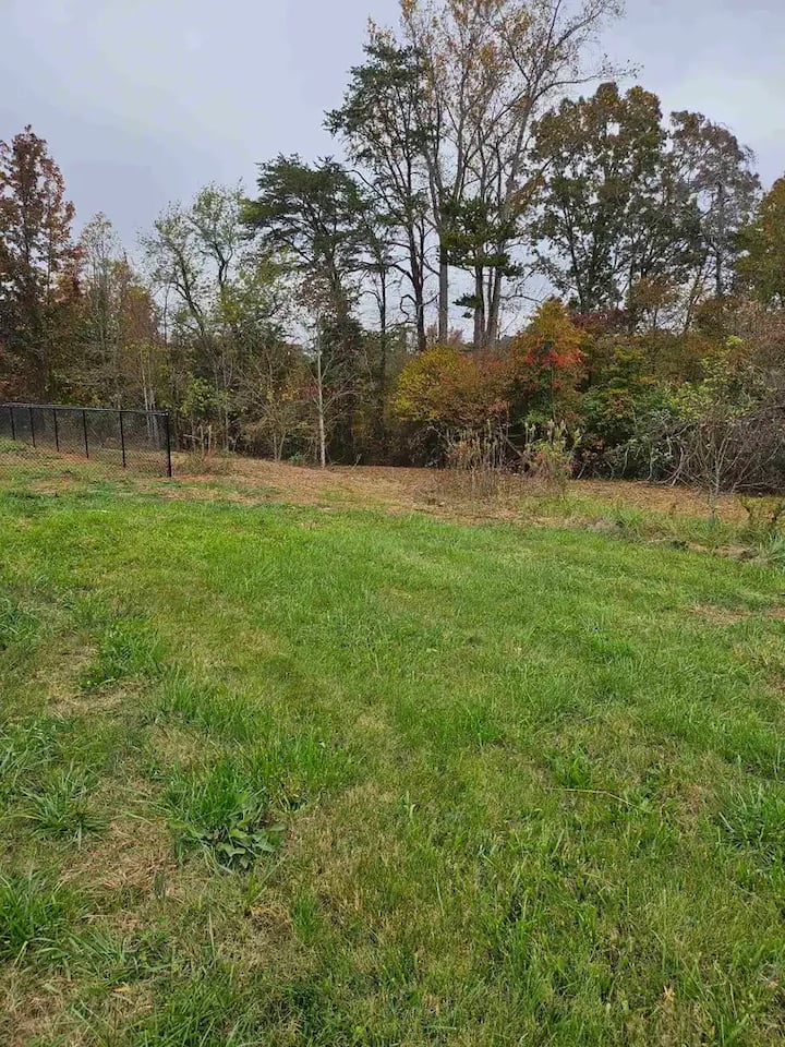 Southern Love Farm - Statesville, NC
