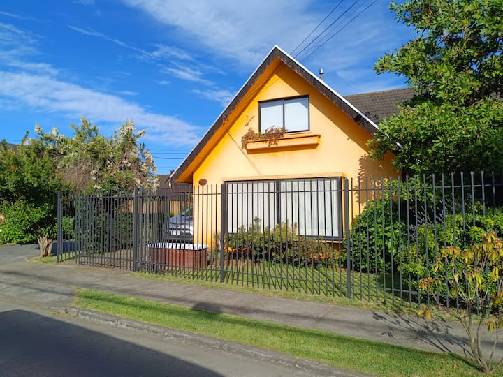 Casa Completa 3 Dormitorios, Terraza, Buen Barrio. - Temuco