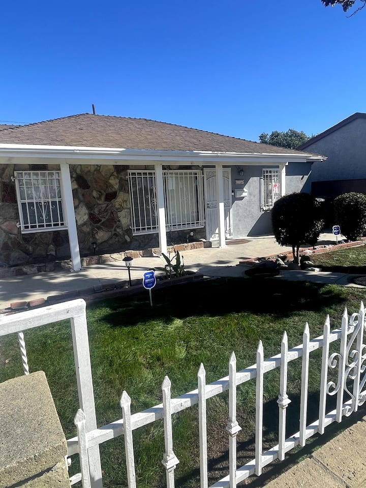 Southern California Paradise. - Rancho Palos Verdes, CA