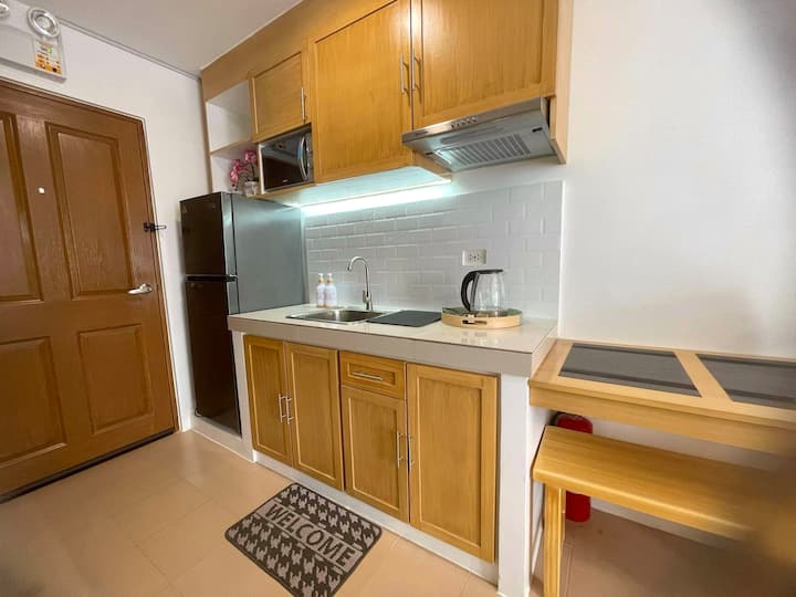 Stylish & Modern Condo In Dumaguete W/ Wifi & Pool - Dumaguete