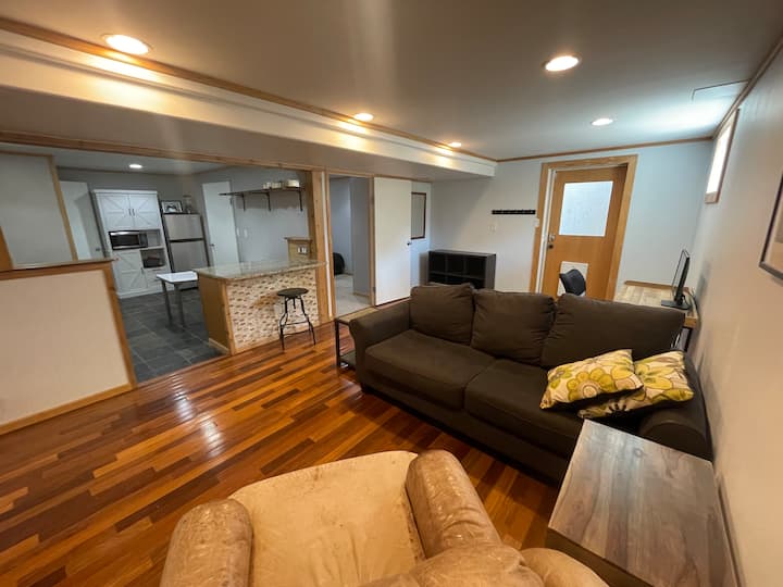 Cozy Apt - Easy To Hike/bike/ski - Boulder, CO