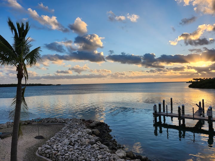 Oceanfront Escape Sunset Views - Florida Keys