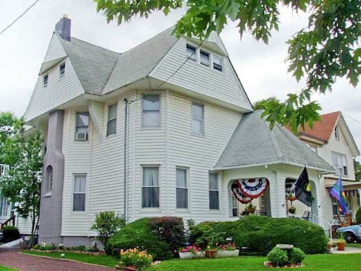 Asbury Park Beach House Getaway - Spring Lake, NJ