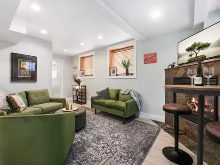 Charming Apt  In Trendy, Walkable Neighborhood - Seattle, WA