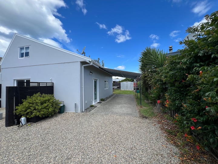 Port Rd Retreat - Whangamatā