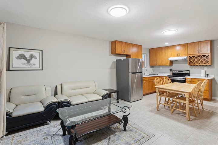 2br/1ba, Light Rail, Airport, Seattle, Wifi #D - Seattle, WA