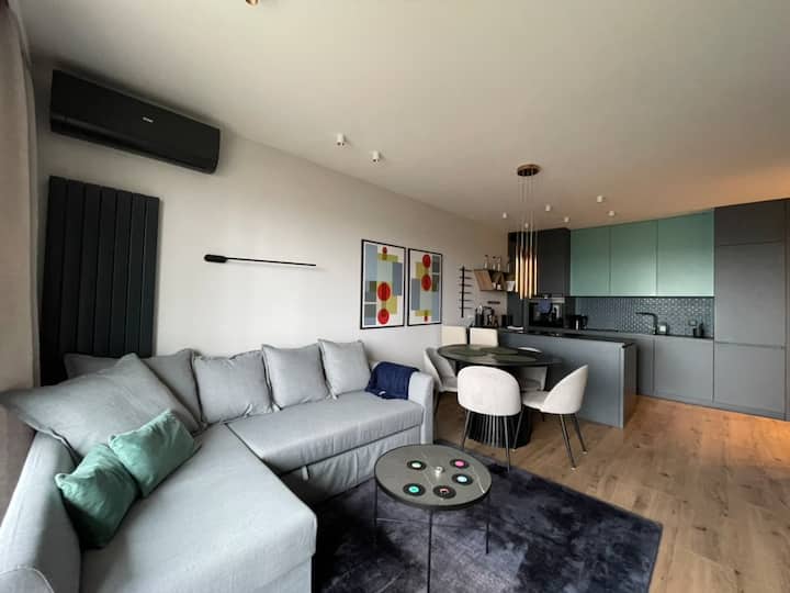 River Paradise With Parking Spot - Wrocław