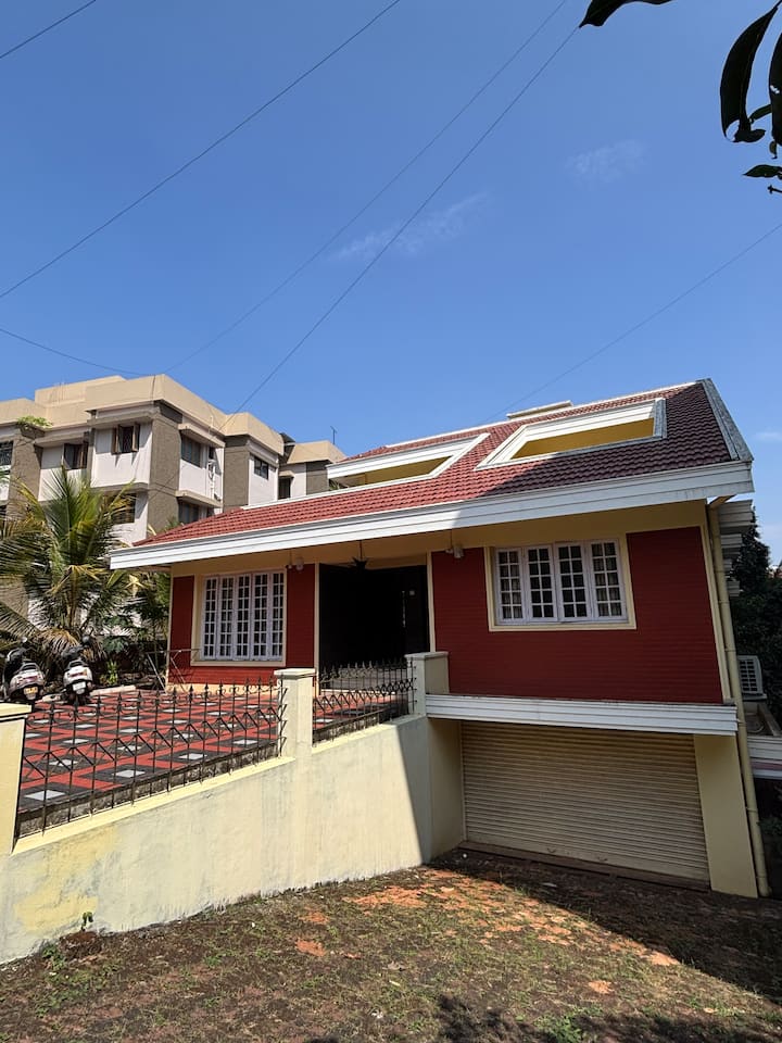 Emmanuel Homestay - Mangalore