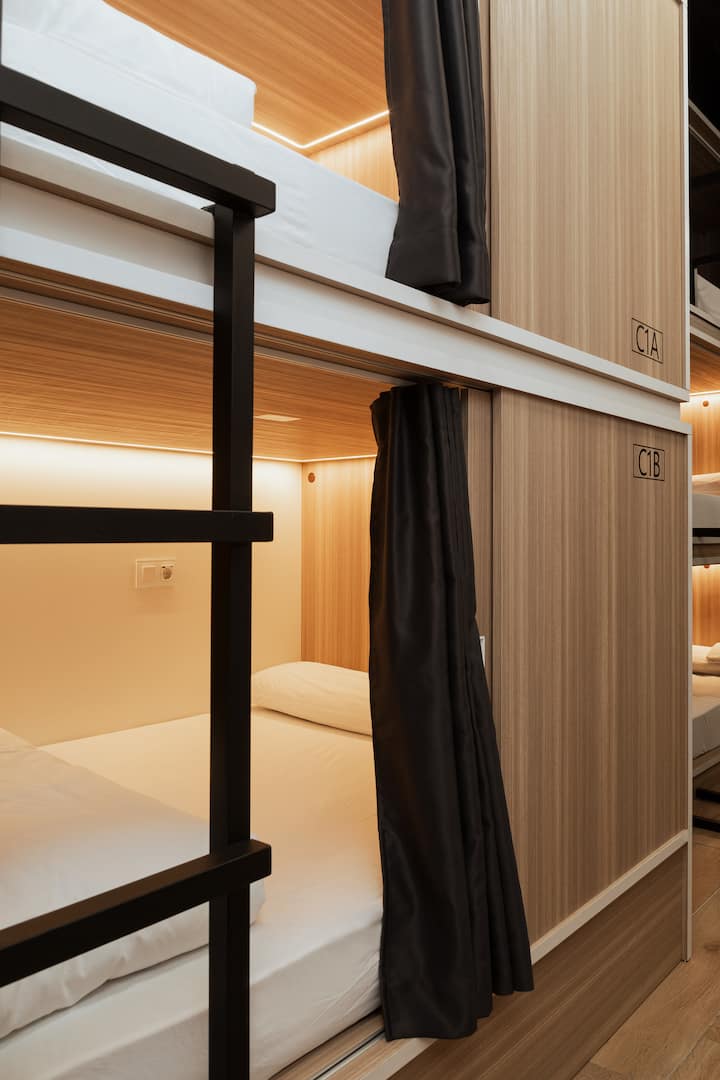 Cama Doble En Litera ÁRea Compartida 2 Personas - Madrid