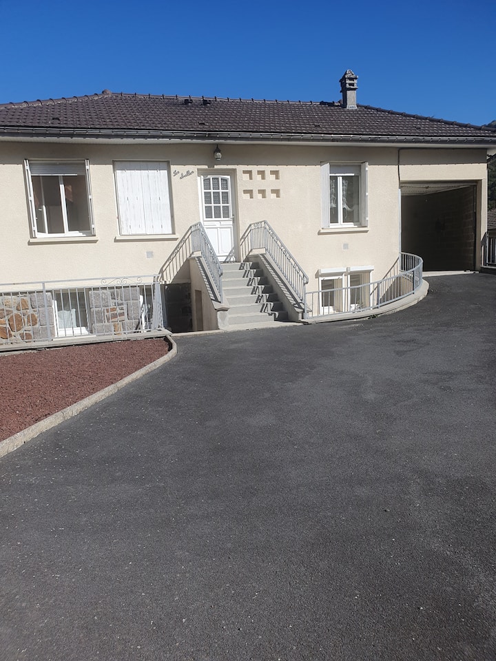 Maison Proche Lioran - Vic-sur-Cère