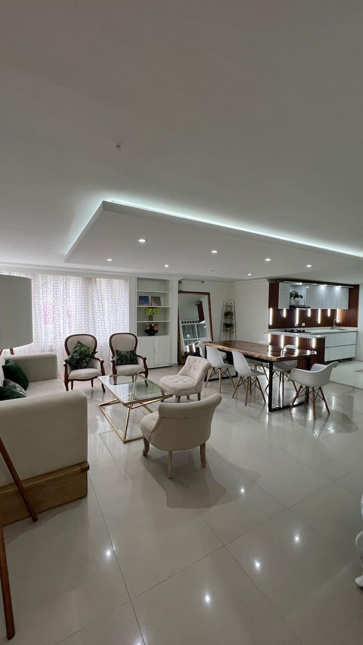 Lujoso Apto Milán Central - Manizales