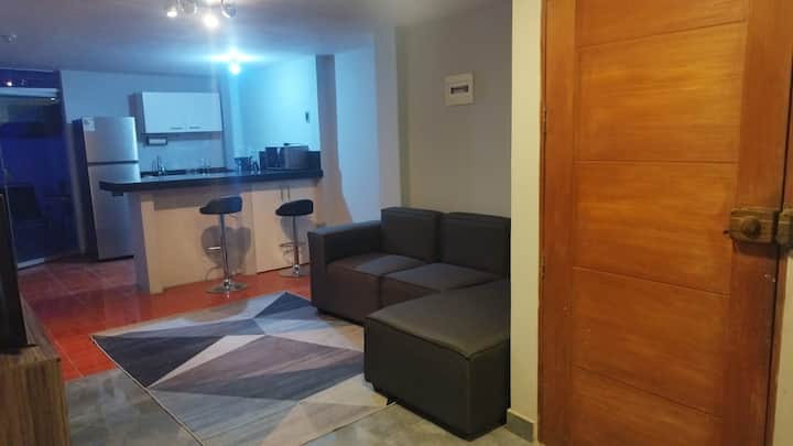 2 Habitaciones 2 Baños Balcon, Parque, Patio - Trujillo