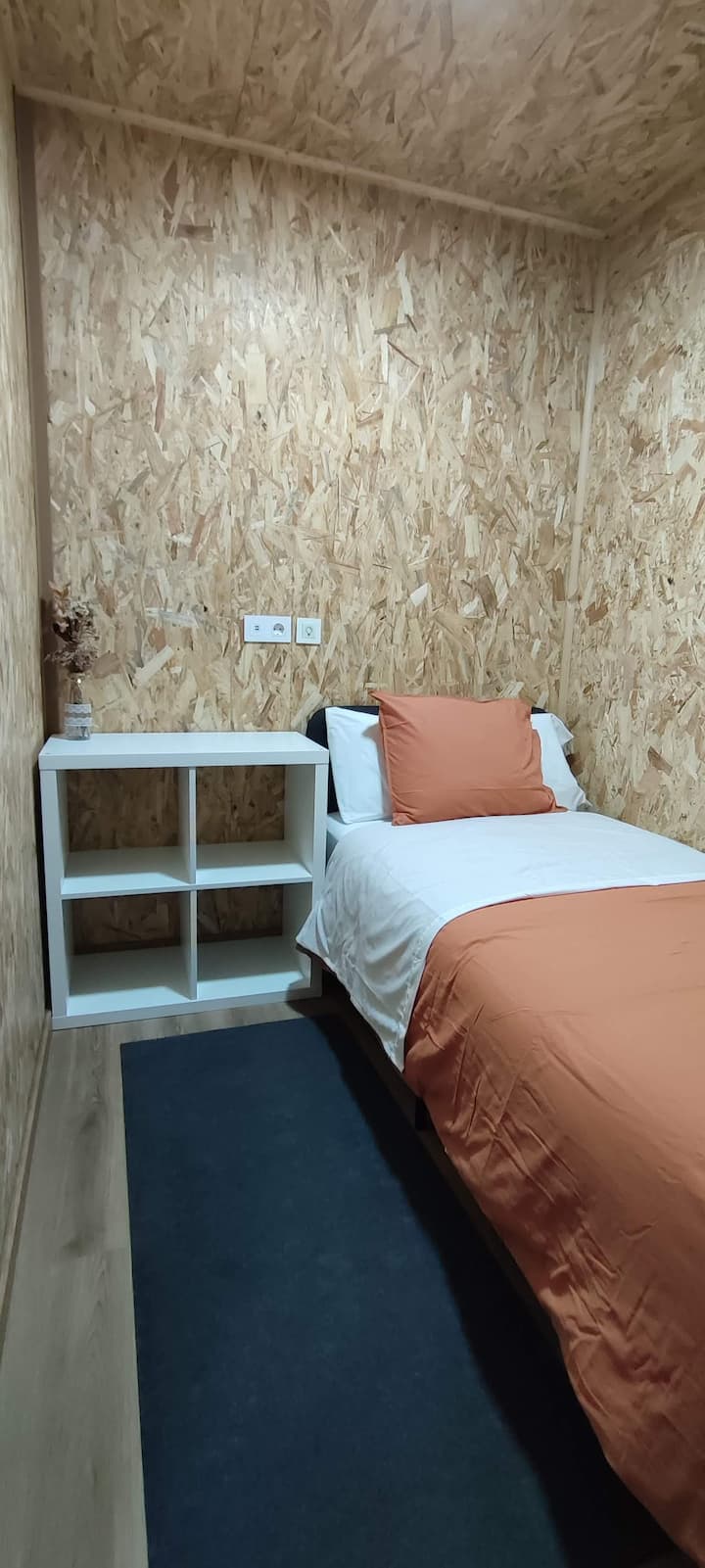 Eco Box Londres 8 - Vila Nova de Cerveira