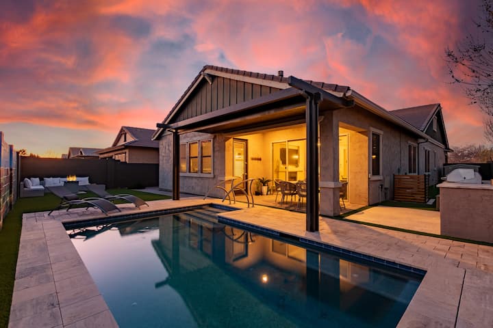 Stylish & Private+heated Pool+putting Green - Gilbert, AZ