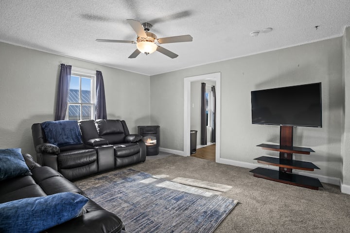 Centrally Located Near Hospital - Casper, WY