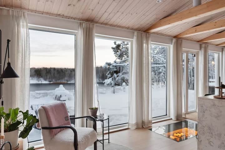 Unique Seafront Cottage - Svezia
