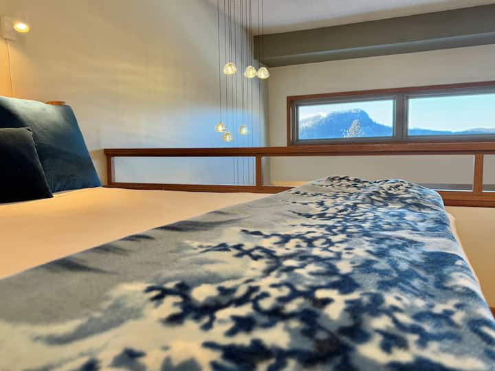 Lutsen Ski-in/ski-out | Moose Mtn Views | Jet Spa - Lutsen, MN