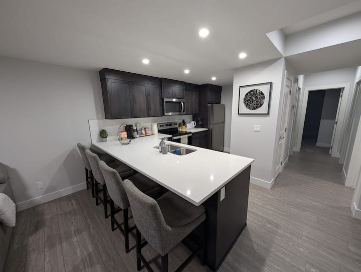 Darajay Cozy Home - Calgary